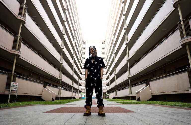 ラッパーのRed Eyeとは？ヤバい経歴やプロフィール、おすすめの曲まで徹底解説 | ヒプラガ